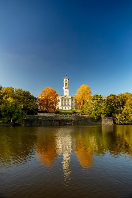 Explore our 300- acre University Park Campus